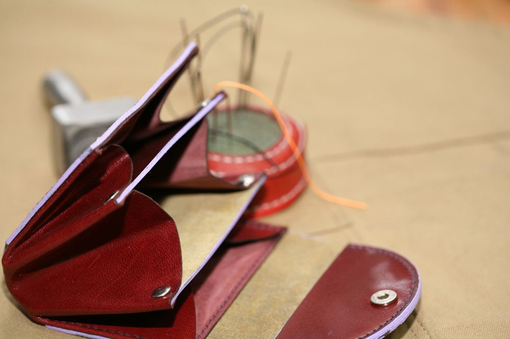 About Us - Leather and Threads